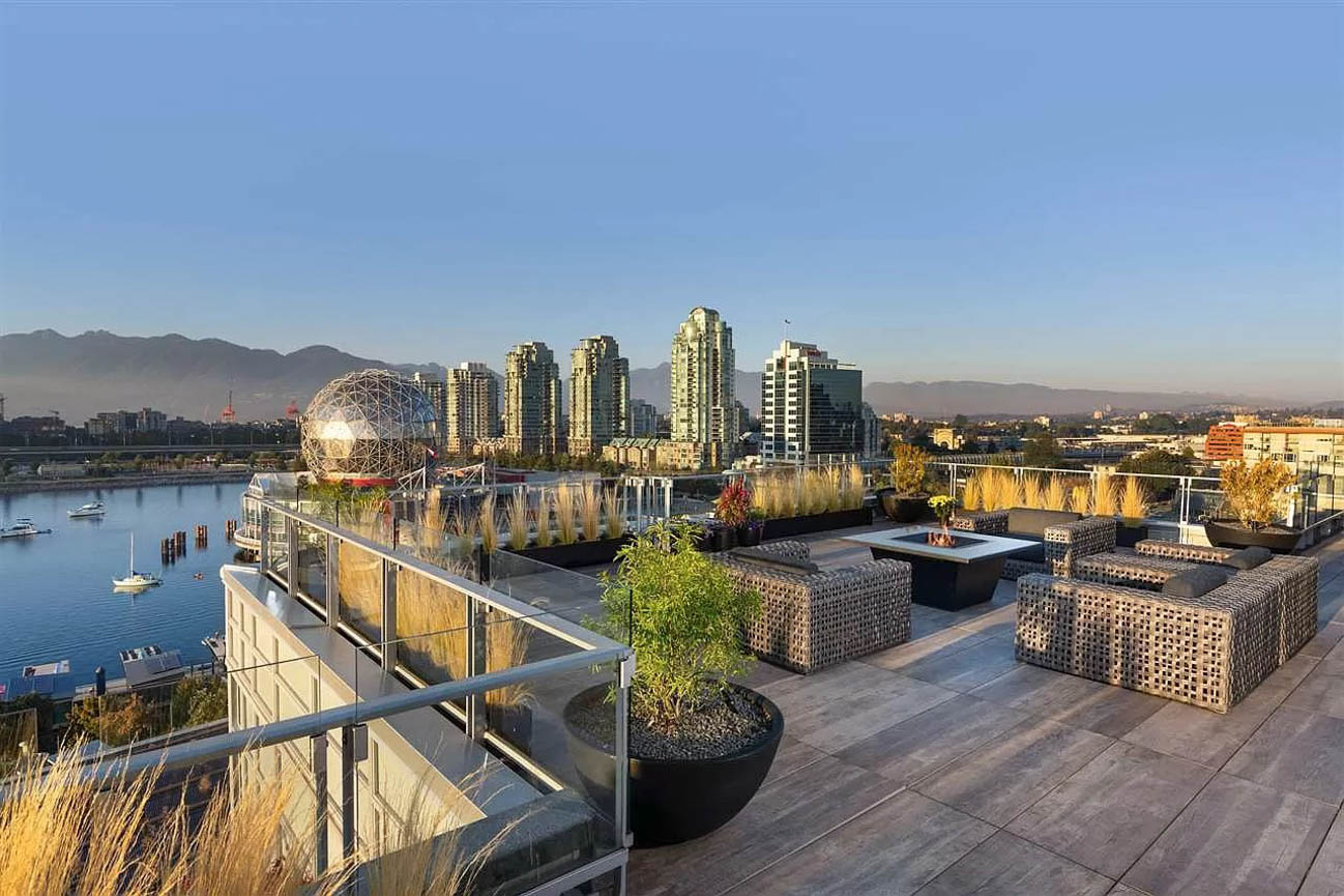 Olympic village furnished penthouse