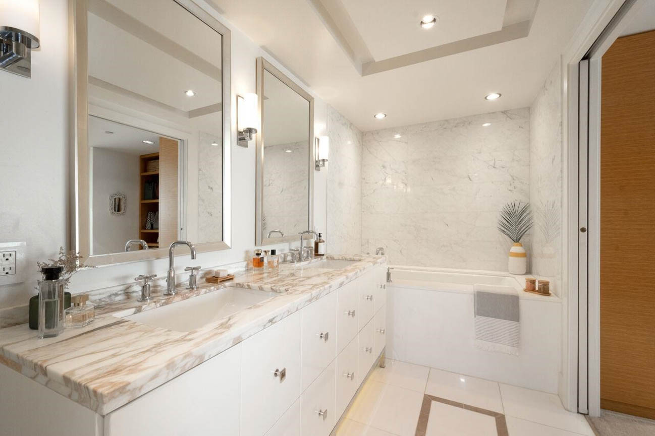 Furnished 3 bedroom in Downtown Georgia Residence