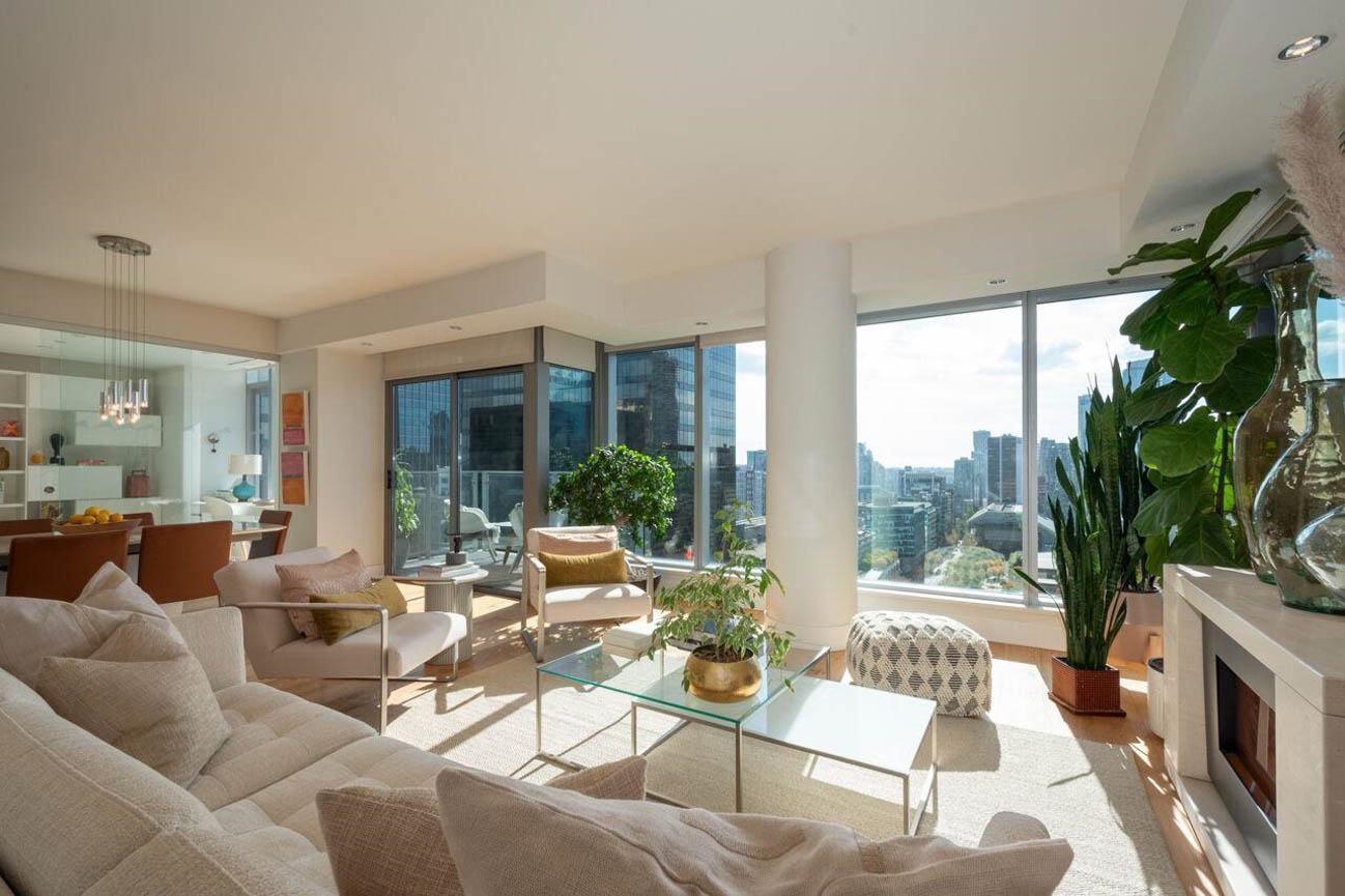 Furnished 3 bedroom in Downtown Georgia Residence